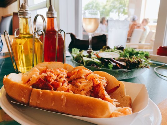 THE SANDPIPER RESTAURANT - 81 Photos & 152 Reviews - Seafood - 161 ...