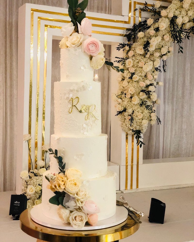 MAVIS BAKES - Updated December 2024 - 103 Merrill Ct, Stafford ...