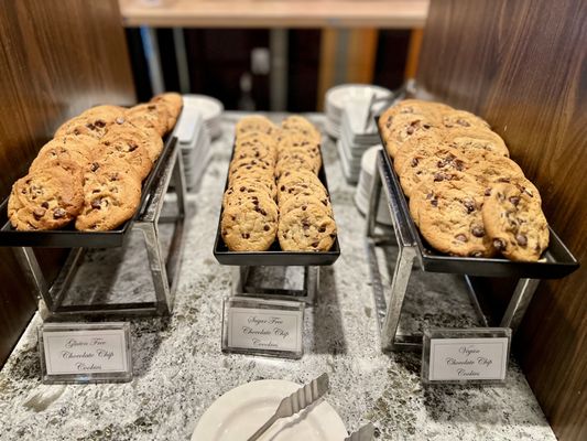 THE BUFFET - Updated June 2026 - 311 Photos & 177 Reviews - 345 N ...