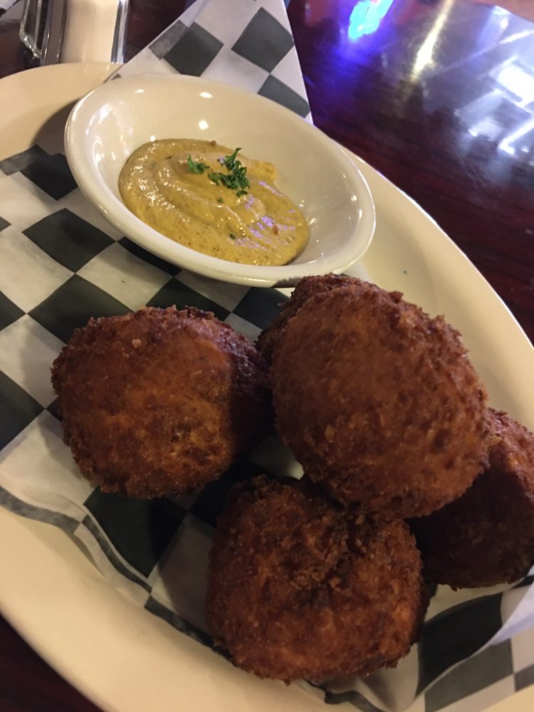 KEMOSABES ROADHOUSE GRILL with 20 real customer photos - Updated August ...