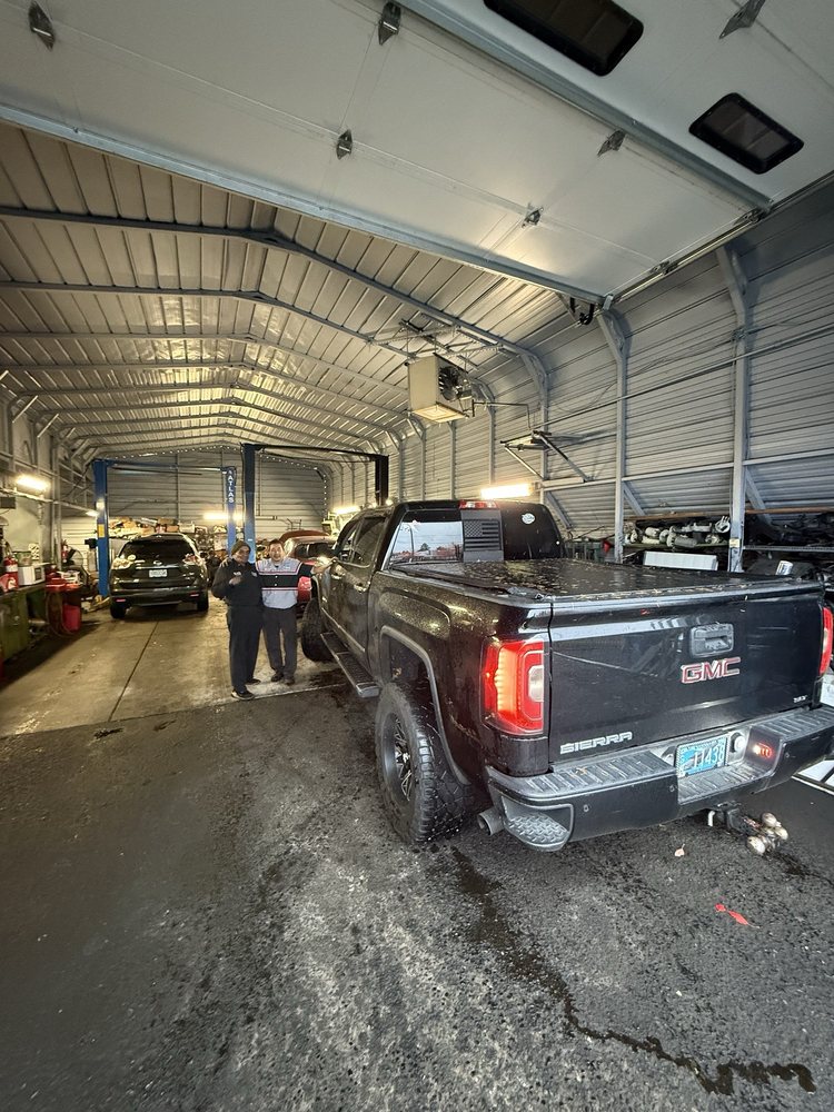 LEE AUTOMOTIVE - Updated May 2026 - 26 Reviews - 7210 SE Flavel St ...