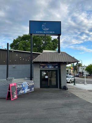 LUNA KITCHEN - Updated May 2026 - 39 Photos & 25 Reviews - 724 Harden ...