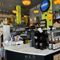 LIMONCELLO - Updated May 2025 - 1560 Photos & 1865 Reviews - 1400 ...