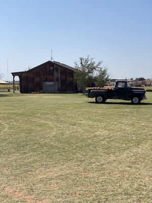 FIDDLESTICKS FARMS - Updated September 2024 - 37 Photos - 5610 E County ...