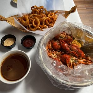 CRAWFISH & HOTPOT - 26 Photos - 9447 Rainier Ave S, Seattle, Washington ...