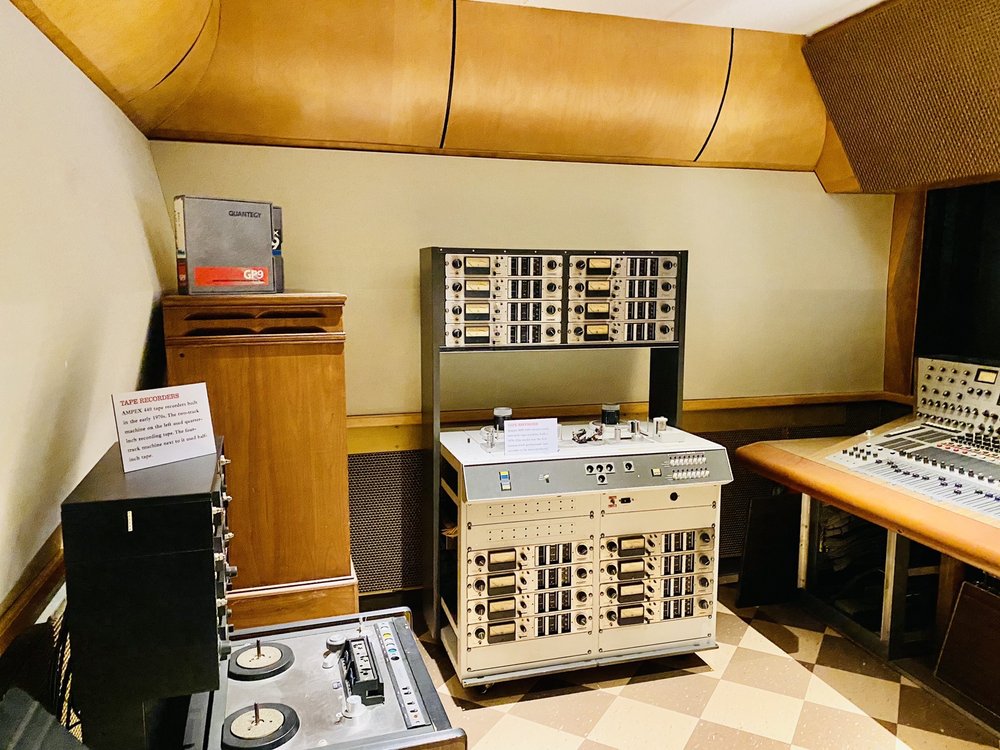 HISTORIC RCA STUDIO B - 317 Photos & 109 Reviews - 1611 Roy Acuff Pl ...