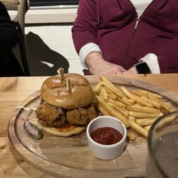 KITCHEN SOCIAL - Updated January 2026 - 332 Photos & 247 Reviews - 9340 ...