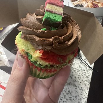 THE SWEET LIFE BAKE SHOP - Updated December 2025 - 174 Photos & 17 ...