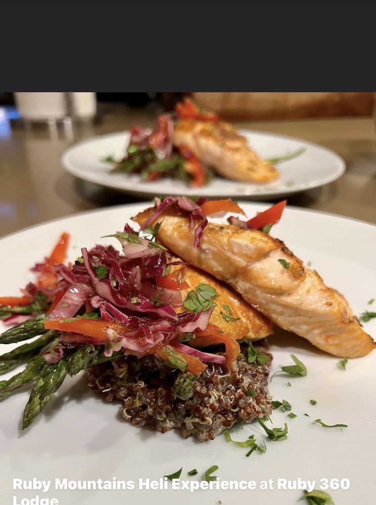 RUBY 360 LODGE - Updated December 2025 - 64 Photos & 10 Reviews - 301 N ...