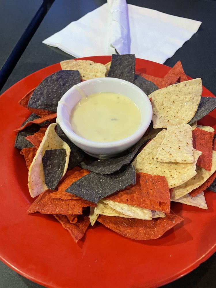 BIG RED RESTAURANT & SPORTS BAR - Updated December 2025 - 42 Photos ...