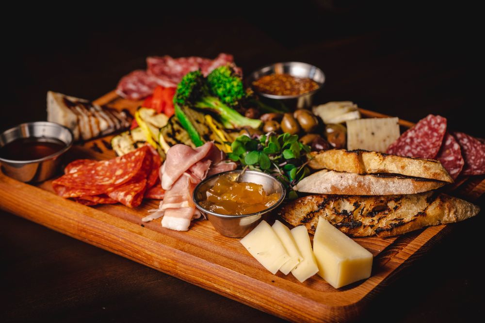 THE MULBERRY - Updated September 2025 - 127 Photos & 98 Reviews - 1835 ...