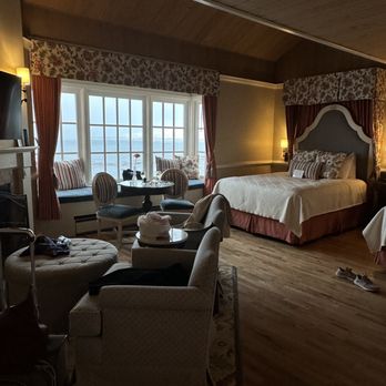 SPINDRIFT INN - Updated June 2024 - 706 Photos & 465 Reviews - 652 ...