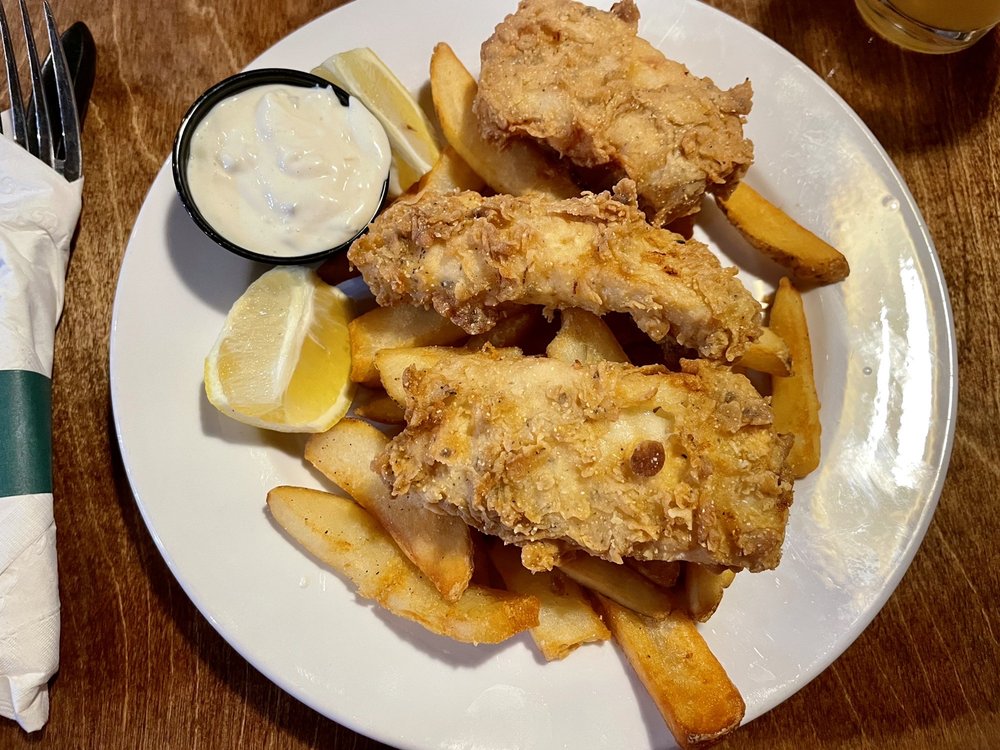 POG MAHONE’S PUB & GRILL - Updated November 2025 - 56 Photos & 83 ...