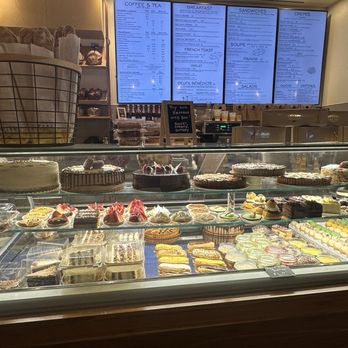 PANDOR ARTISAN BAKERY & CAFÉ - Updated August 2024 - 152 Photos & 110 ...