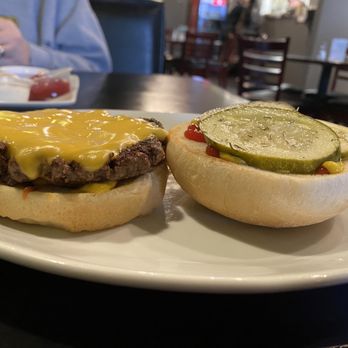 FIZZ BURGERS AND BOTTLES - Updated November 2025 - 99 Photos & 248 ...