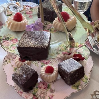 THE TEA HOUSE ON LOS RIOS - Updated August 2024 - 2994 Photos & 1092 ...