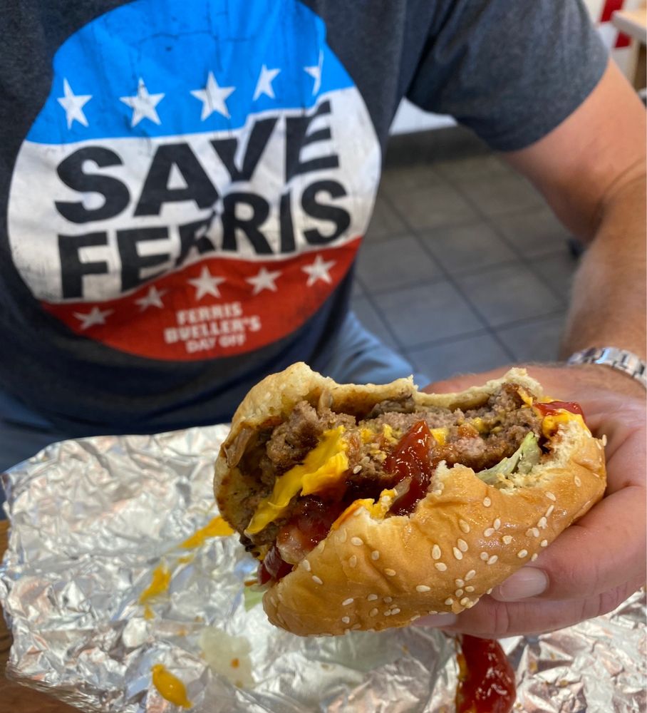FIVE GUYS - Updated June 2024 - 172 Photos & 352 Reviews - 24391 Alicia ...