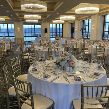 THE PORTOFINO HOTEL & MARINA - Updated July 2024 - 733 Photos & 601 ...