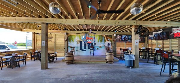 NAUTI BEAVER HUT - Updated January 2026 - 61 Photos & 95 Reviews - 1701 ...