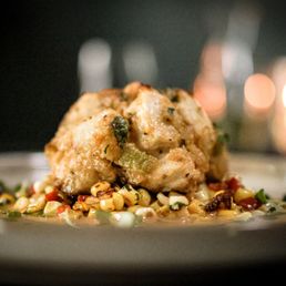 ENTOURAGE - Updated October 2025 - 567 Photos & 241 Reviews - 796 ...