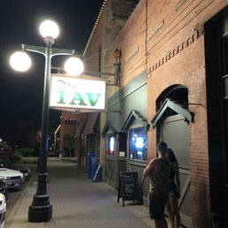 THE TAV - Updated July 2025 - 92 Photos & 194 Reviews - 117 W 4th Ave ...