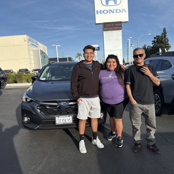 SIERRA SUBARU OF MONROVIA - Updated July 2025 - 217 Photos & 877 ...