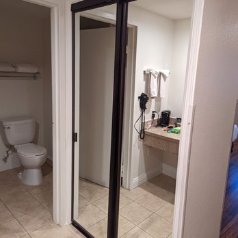 RAMADA BY WYNDHAM TORRANCE - Updated July 2025 - 281 Photos & 179 ...