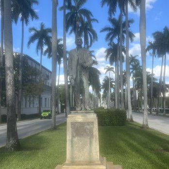 ELISHA NEWTON DIMICK STATUE - Updated January 2026 - 401 Royal Palm Way ...