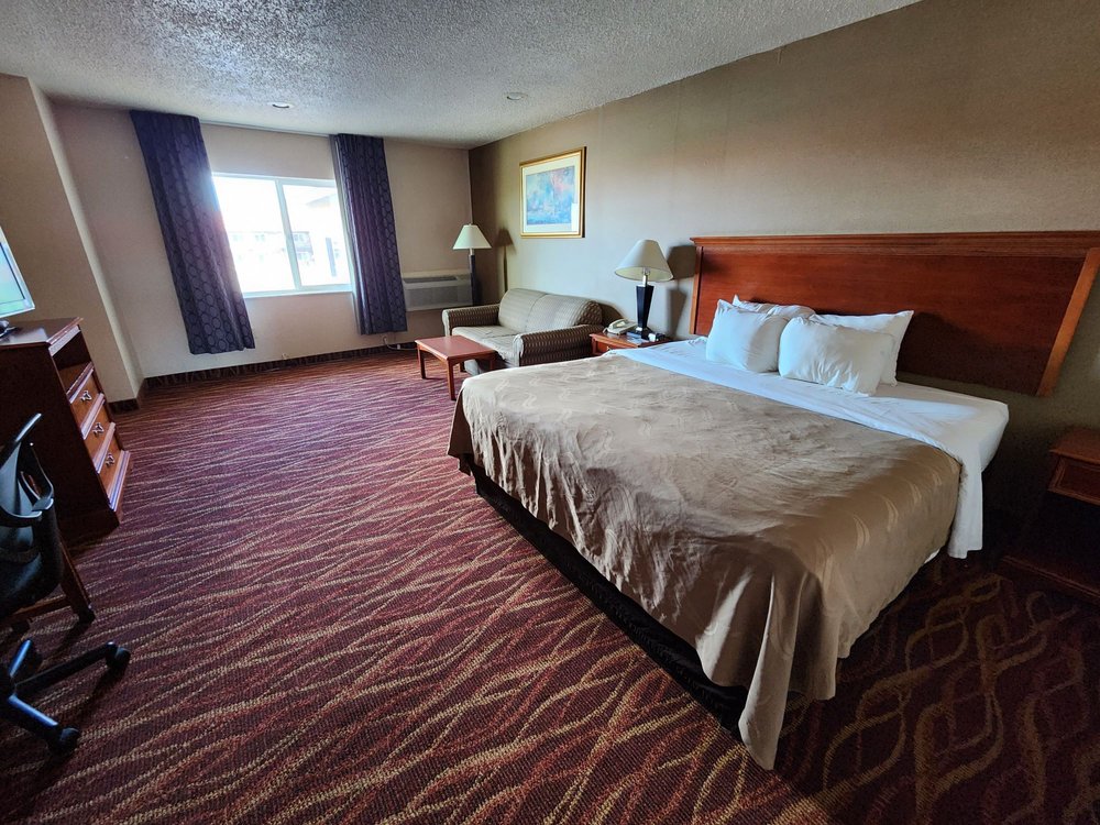 QUALITY INN & SUITES - Updated December 2025 - 29 Photos & 41 Reviews ...