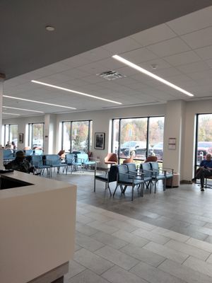 UH AMHERST HEALTH CENTER - Updated December 2025 - 917 N Lake St ...