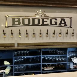 LA BODEGA BREWING - Updated December 2025 - 755 Photos & 543 Reviews ...