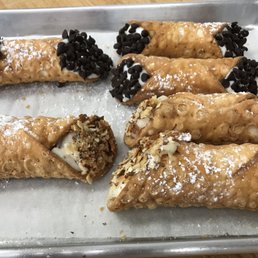 CAPRI ITALIAN BAKERY - 89 Photos & 89 Reviews - 4832 Greenfield Rd ...