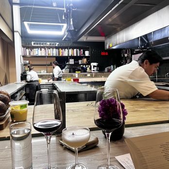 TABLE X - Updated November 2024 - 852 Photos & 322 Reviews - 1457 E ...