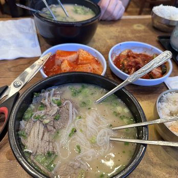 JUNTONG SULLUNGTANG - Updated May 2024 - 394 Photos & 364 Reviews - 869 ...