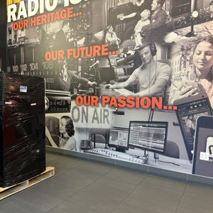 KOOL 102 - Updated October 2025 - 19 Reviews - 150 Spectrum Blvd, Las ...