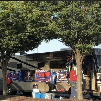 TARGET - Updated January 2026 - 39 Photos & 11 Reviews - 811 Town ...