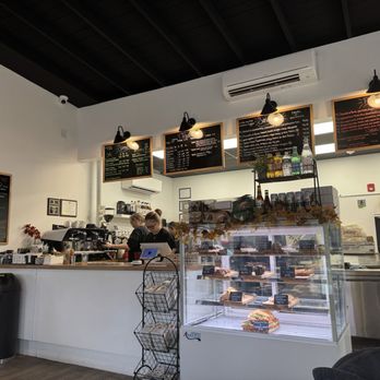 CAFE CLUB MONTVILLE - Updated December 2025 - 81 Photos & 35 Reviews ...