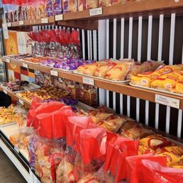 RED RIBBON BAKESHOP - Updated October 2025 - 88 Photos & 42 Reviews ...