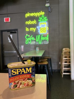 PINEAPPLE ROBOT - Updated December 2025 - 43 Photos & 40 Reviews - 3350 ...