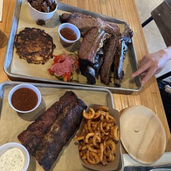 STATELINE ROAD SMOKEHOUSE - Updated November 2024 - 154 Photos & 101 ...