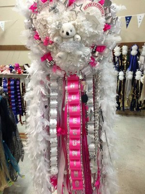 SPOTLIGHT MUMS - Updated January 2026 - 10381 Alta Vista Rd, Fort Worth ...