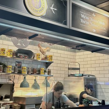 ROOTS CHICKEN SHAK - Updated January 2025 - 287 Photos & 272 Reviews ...