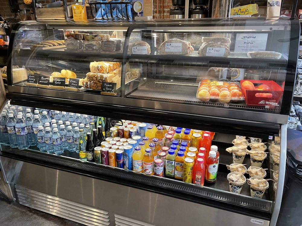 YETI’S GRIND - 276 Photos & 232 Reviews - 141 E Meadow Dr, Vail ...