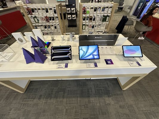 XFINITY STORE BY COMCAST - Updated November 2025 - 56 Photos & 69 ...