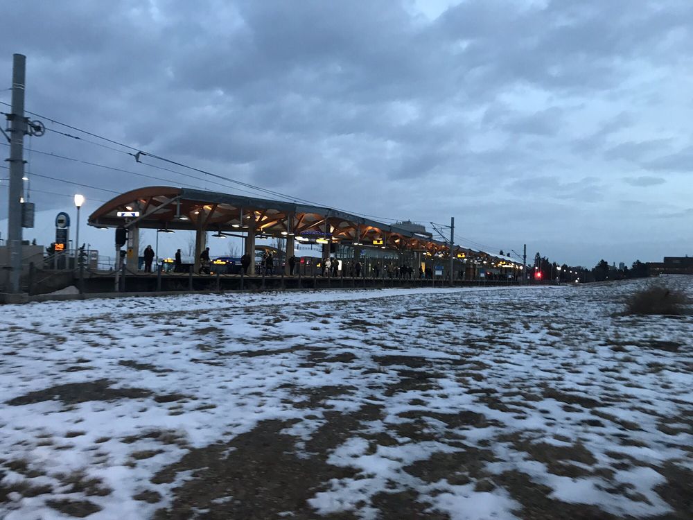 SOUTH CAMPUS LRT STATION - Updated March 2024 - 10 Photos - University ...