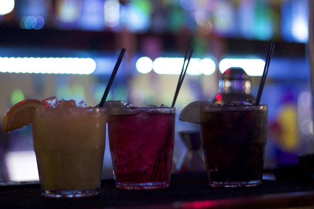 FRIENDS DOWNTOWN BAR & GRILL - Updated April 2026 - 10 Photos - 607 S ...