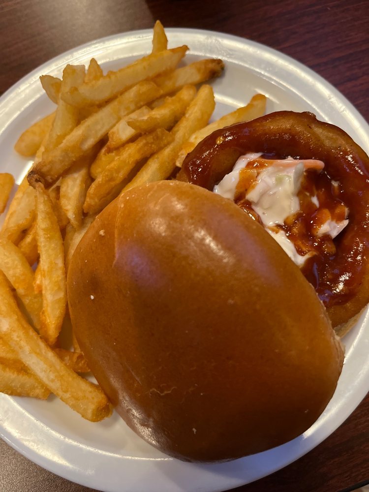 LIZZIES DINING CAR & CABOOSE BAR - Updated July 2024 - 1041 Court Ave, Marengo, Iowa - Diners ...