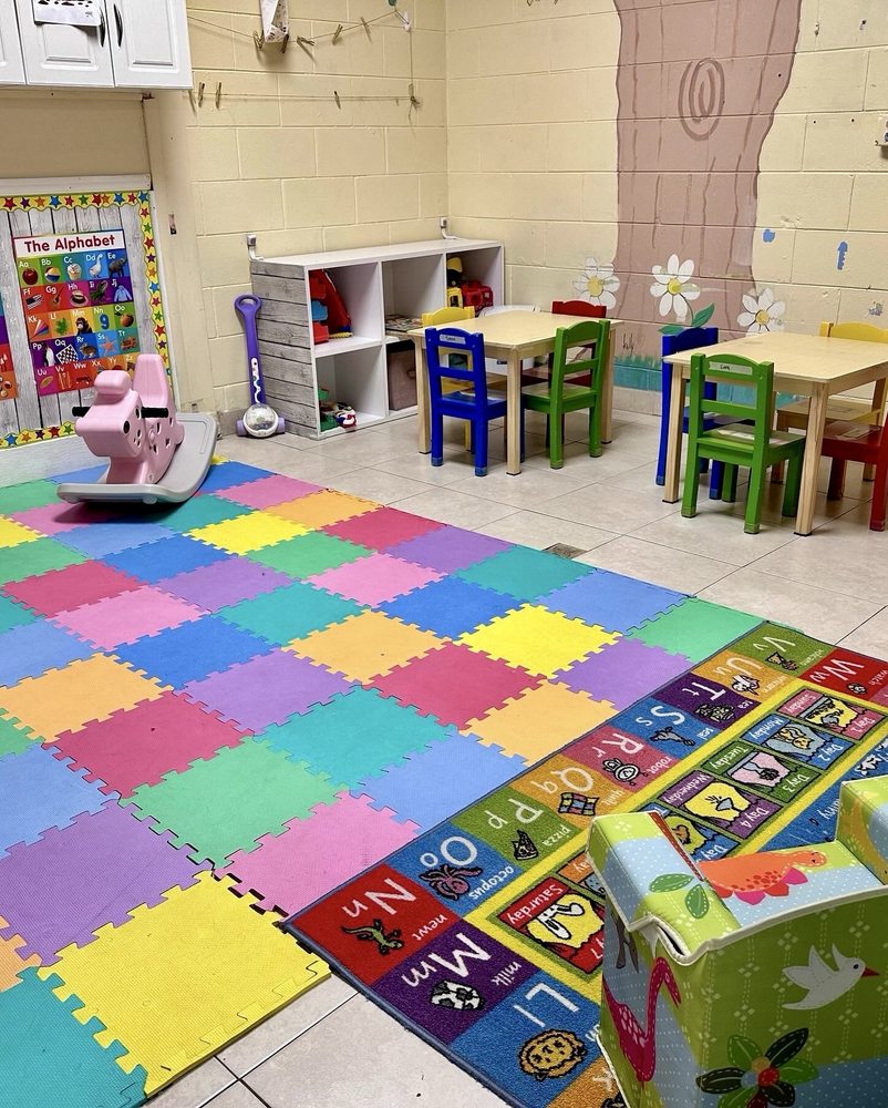 EARLY STEPS CHILD CARE - Updated July 2025 - 109 S Pressview Ave ...