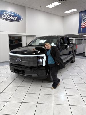 LARRY H MILLER FORD MESA - Updated December 2025 - 44 Photos & 410 ...