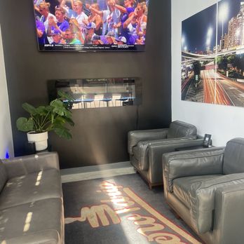 SLOW DRIP TX - Updated May 2025 - 70 Photos & 46 Reviews - 1625 Main St ...